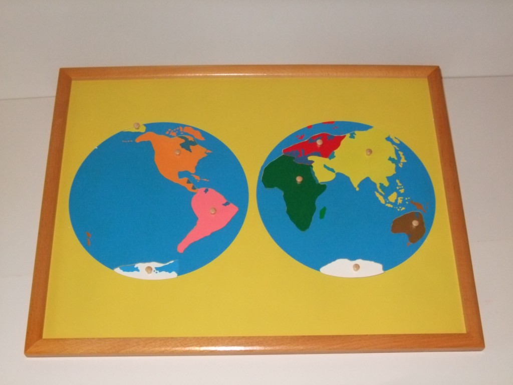 World Puzzle Map + control maps | Montessori Pre-School Supplies